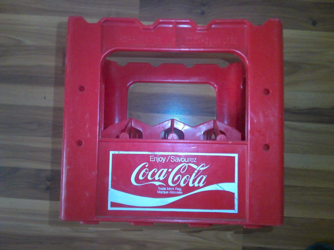 Plastic Coca-cola / Coke Holder-12 Canadian Liter Bottle Holder ...