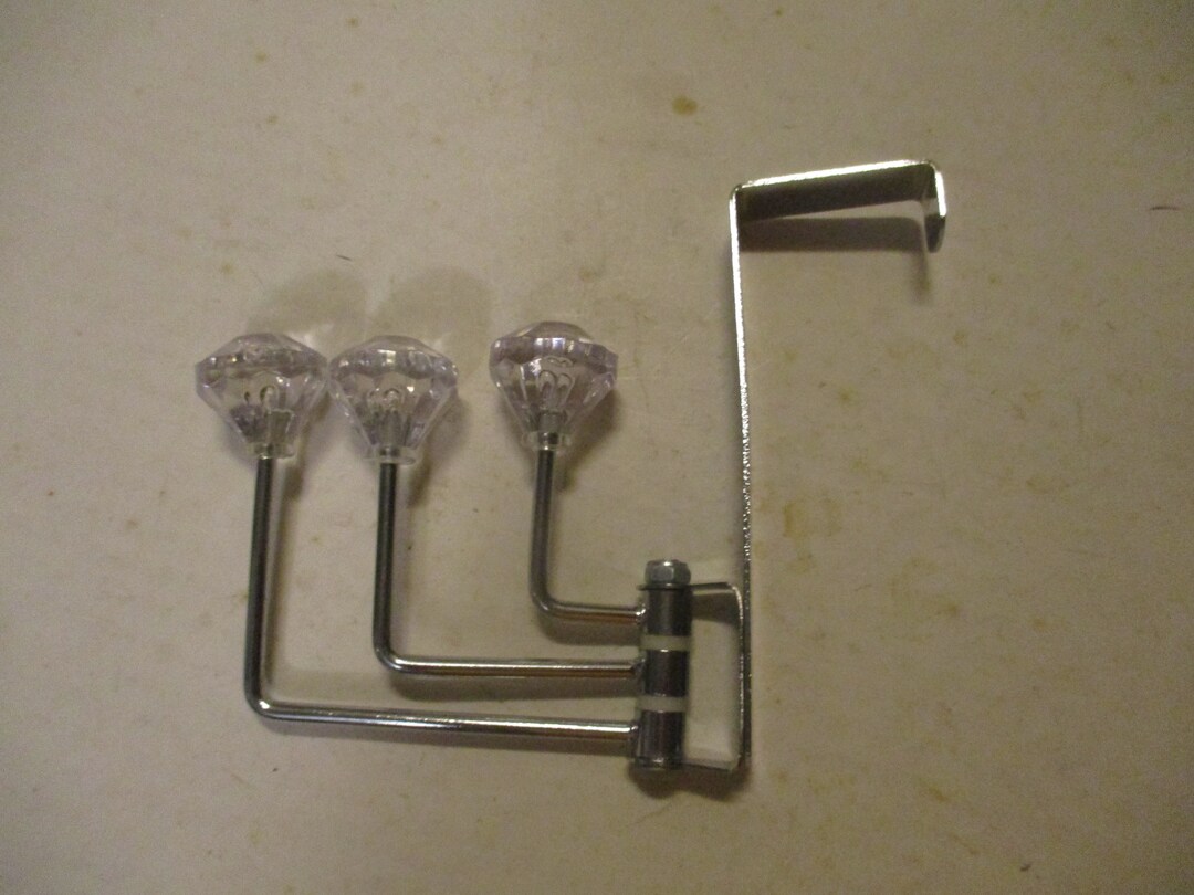 Rod Desyne Over the Door Swinging 3 Way Hook -faceted Knobs on ...