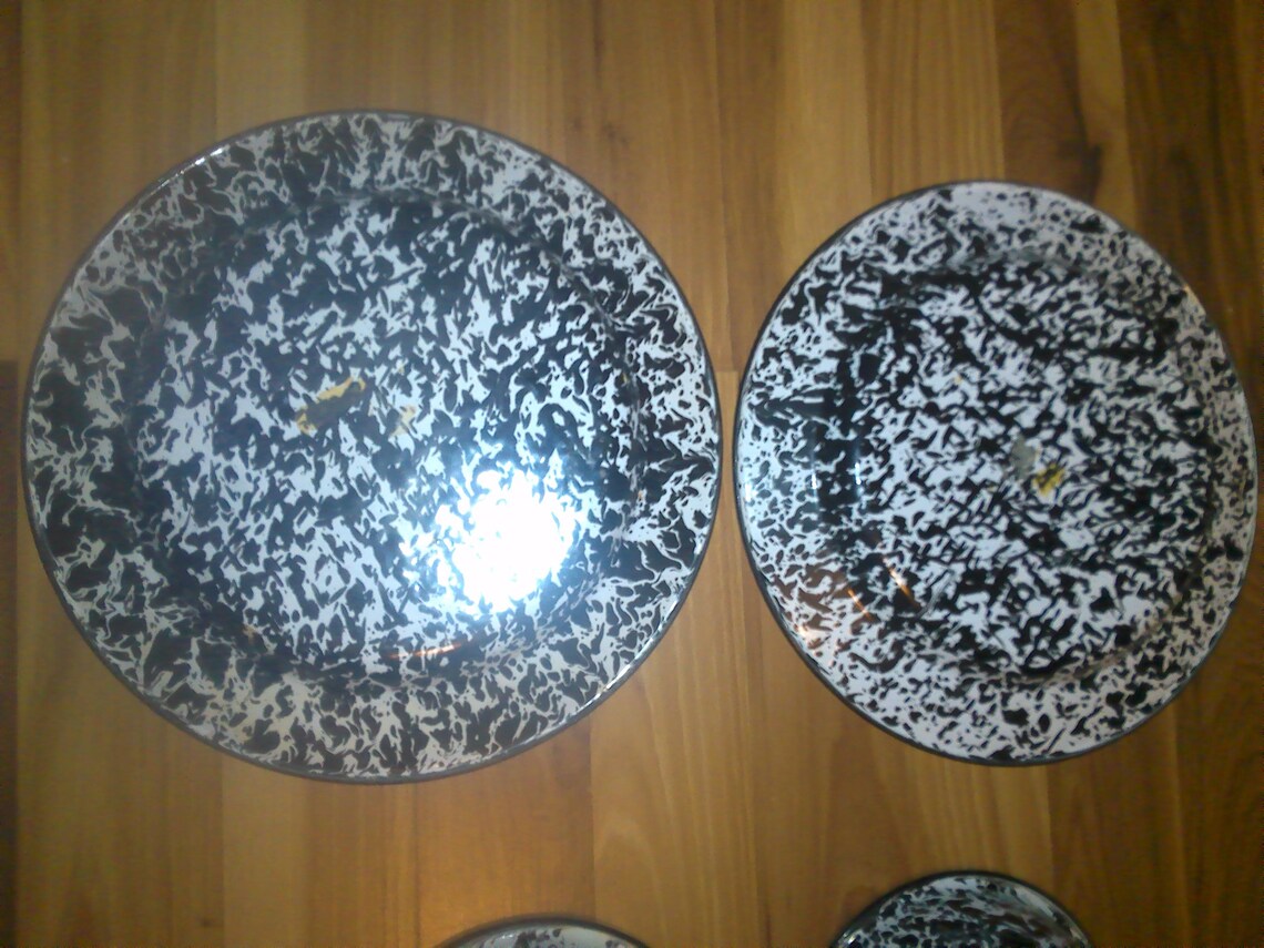 Black Graniteware 2 Plates and 2 Bowls - Marbleware Enamel on Metal 4 ...