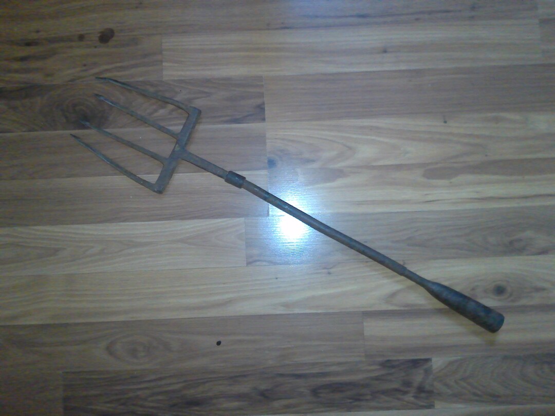 Antique Cast Steel Frog and Eel Gig Harpoon - 4 Tine Form 25" Long (5.5 ...