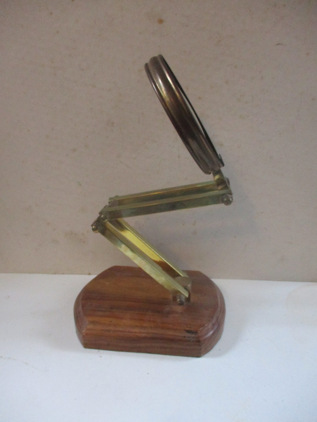 Magnifying Glass on Wood Base W Adjustable Brass Arm - 3.75" Diameter ...