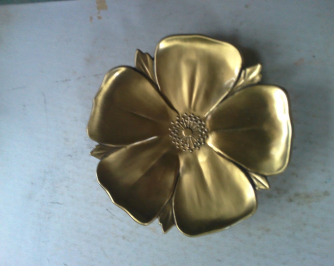 Lily Pad or Lotus Flower Shaped Brass Ashtray or Tip Tray - 7.5" X 1 ...