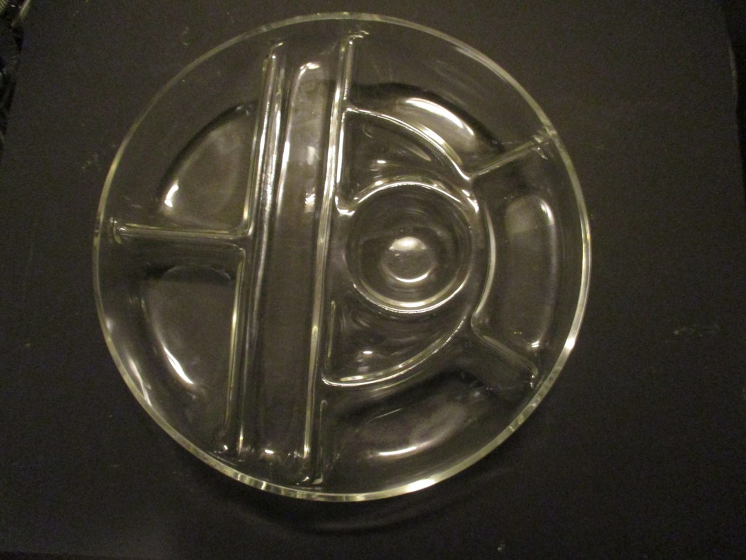Sectioned Serving or Storage Tray - 11" X 2.5" Round Form With 9 ...