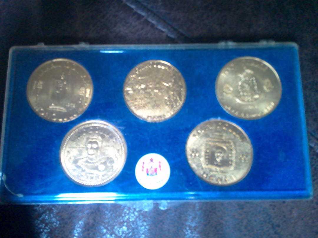 Hawaii Aloha Dollars - Set of 5 Bicentennial Brass Souvenir Trade ...