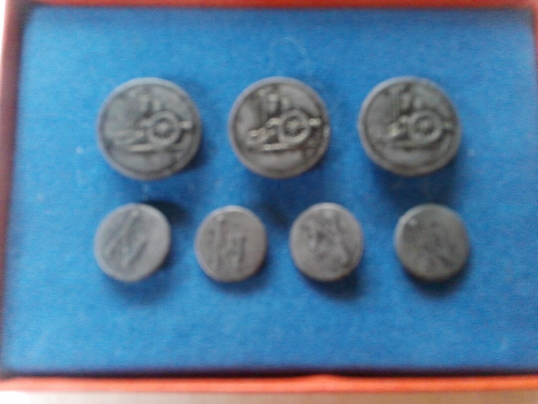 Pewter Revolutionary War Uniform Button Set - Artillery and Regimental ...