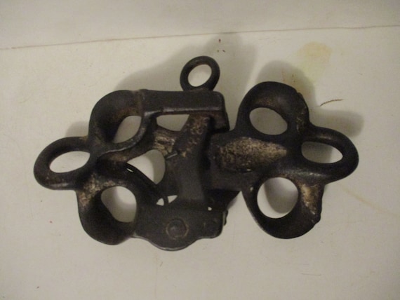Antique Industrial Cast Iron Latching Buckle - Victor… - Gem