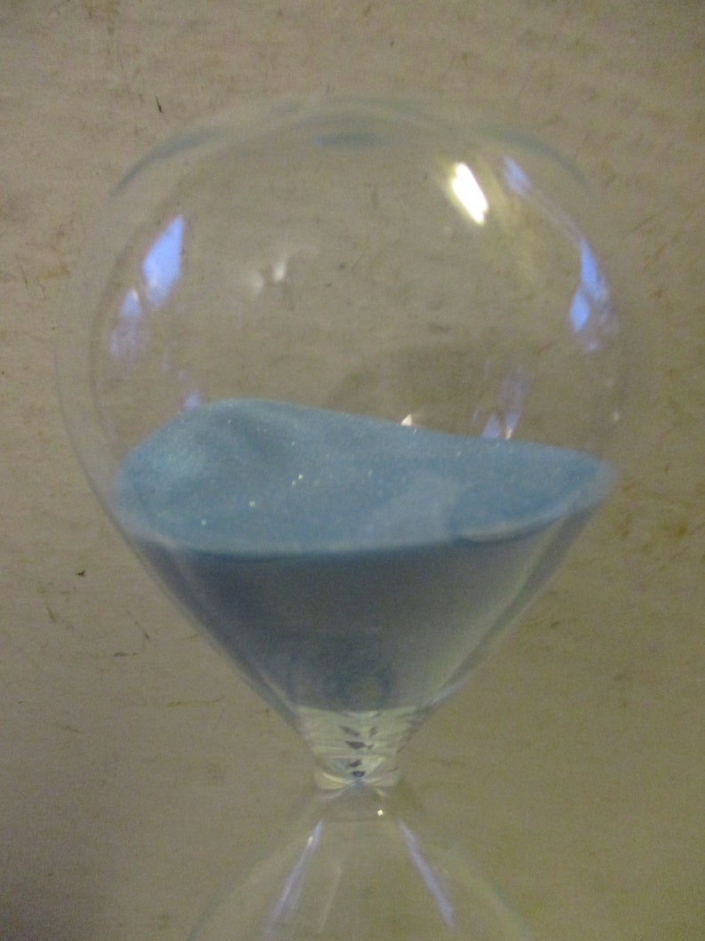 Hourglass Set of 2 30 Min and 15 Min Forms With 2 Different - Etsy