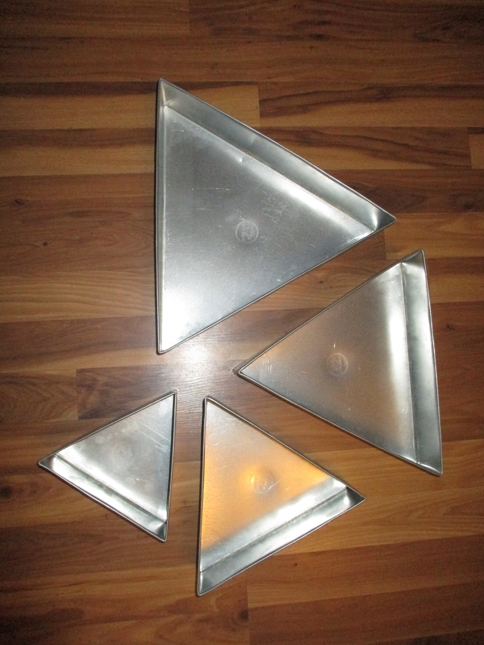 Euro Tin cake pan set triangle nesting 4 pan set for pyramid | Etsy