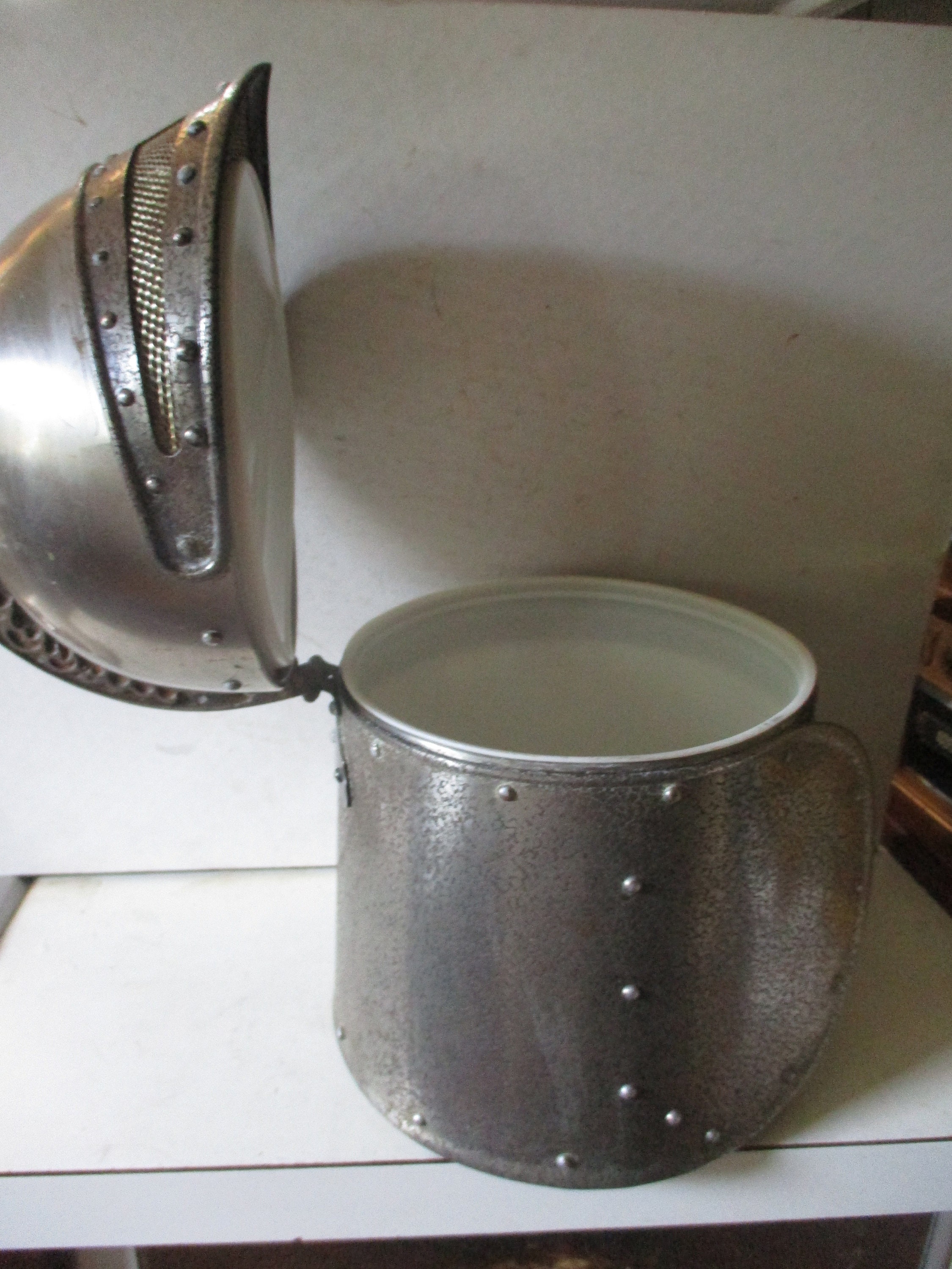Knights Helmet Ice Bucket - Pewtertone Old Tankardware - 12" High ...