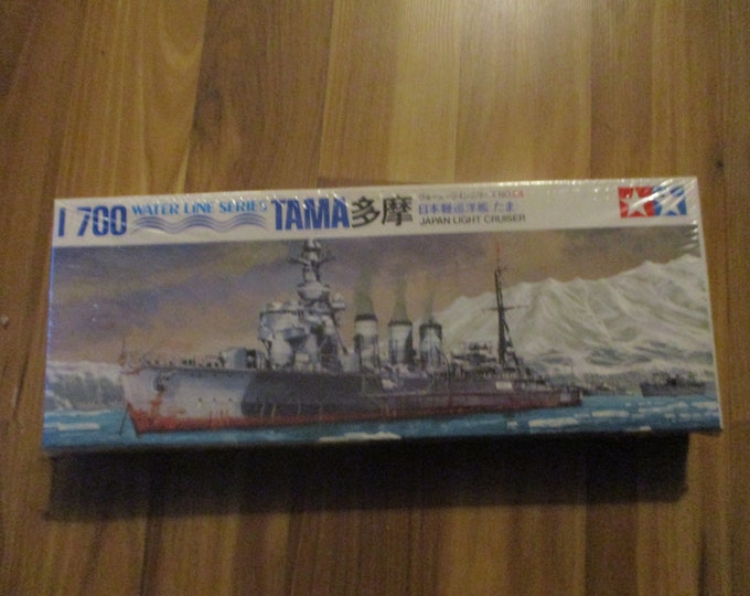 Tamiya Plastic Model - 1/700 Scale Ship Model - Tama - Japan Light ...