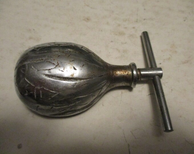 Steel Nutcracker Mid-century Modern Nutshell Shaped Screw - Etsy