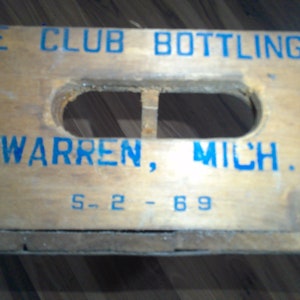 Towne Club Soda Pop Crate Blue Paint on Wood With Wood Liners for 6 ...