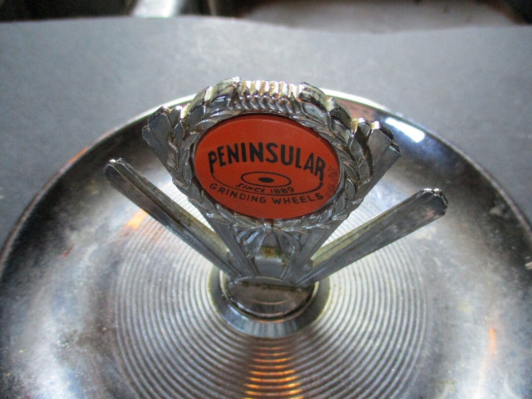 Hamilton Products Ashtrays - Mid-century Modern Pincherette Style ...
