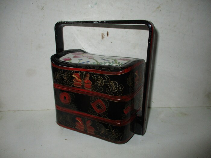 Antique Bento - Etsy