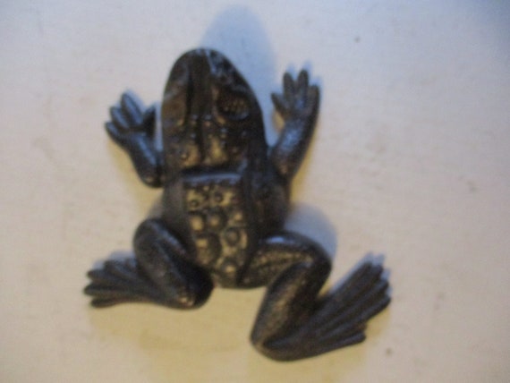 Cast Iron Frog by Virginia Metalcrafters Great Condition - Etsy