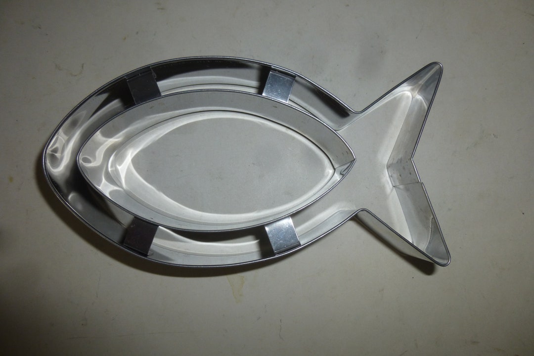 Vol Au Vent Puff Pastry Cutter in Form of Fish by Bentson West Designs ...