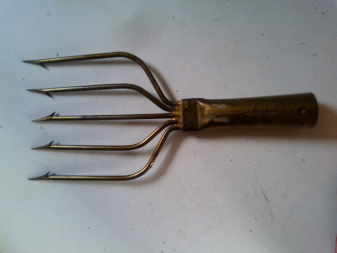 Antique Copper 5 Prong Frog Gig - Spear - Stciker - Functional Decor ...