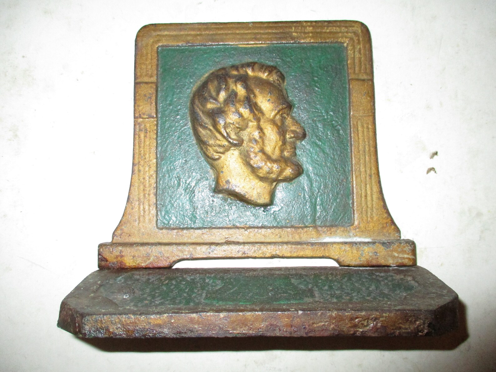 Judd Cast Iron Bookend - Antique Relief Cameo of Lincoln - Fun ...