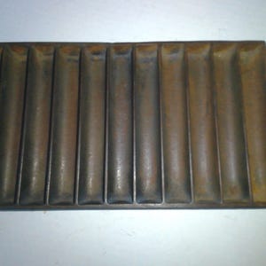 Breadstick Pan - Fun Antique Cast Iron Bread Pan for Making 11 ...