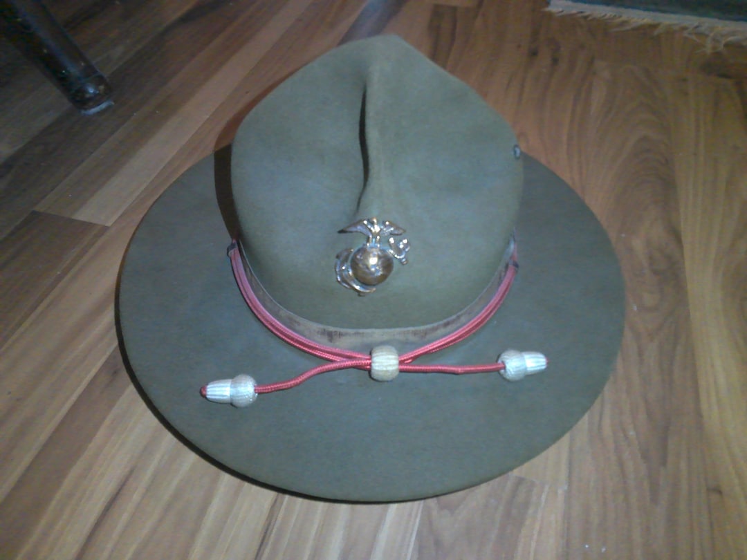 Marine Drill Sergeant Campaign Hat W Braid and Brass Badge - Approx ...
