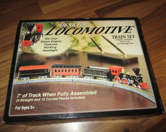 Desktop Locomotive Train Set - Feldstein & Assoc. - New Unused ...
