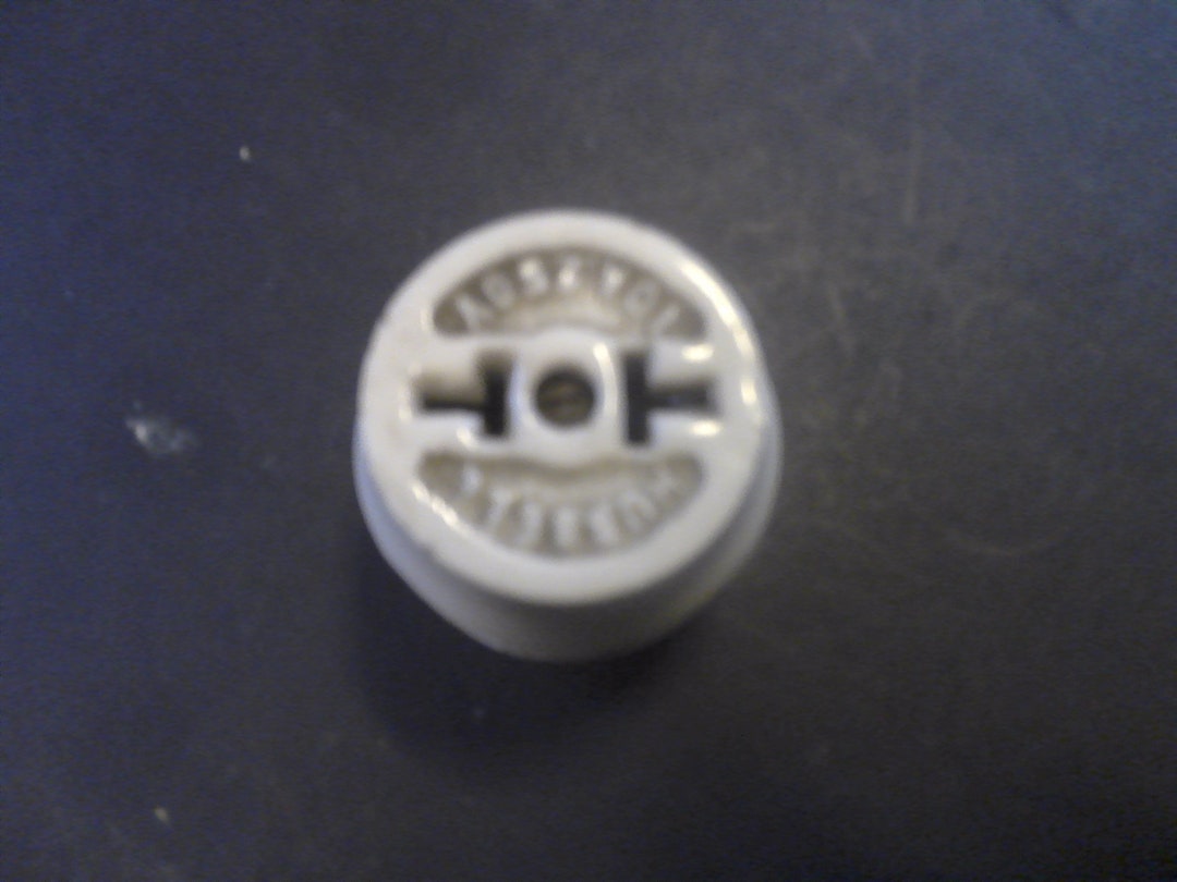 Antique Porcelain Wall Plug - 1900s Hubbell 10A.250V Two Piece Form ...