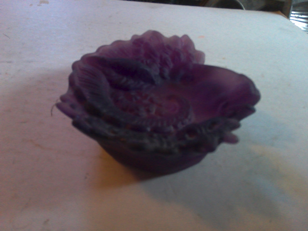 Daum Nancy Amethyst Art Glass Dish - 1900s Deep Relief Art Nouveau ...