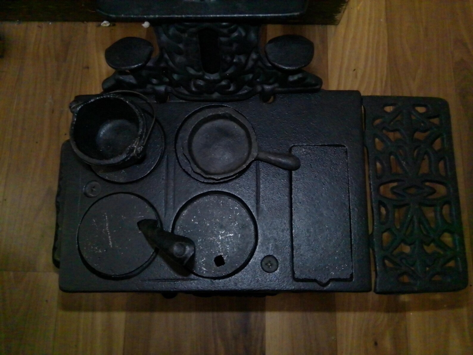 Crescent Cast Iron Salesmans Sample Stove - Large Version 12" X12" X 6 ...
