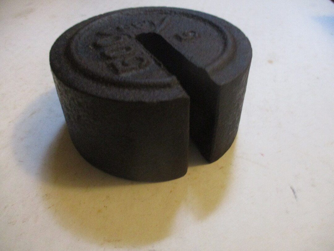 Slotted Scale Weight Antique Cast Iron Form Weighs 5 Lbs Marked 500 ...