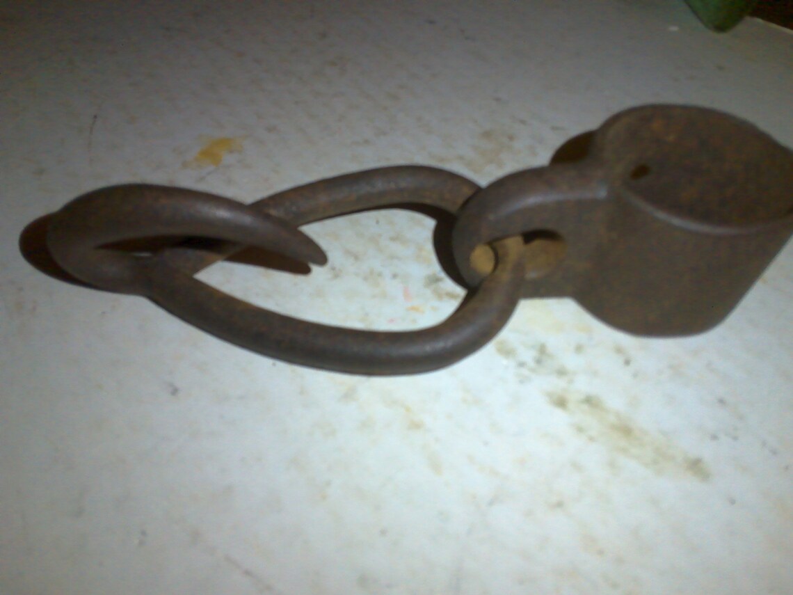 Wrought Iron Hitching Post Leash Ring - Mounts to 1.75" Diameter ...