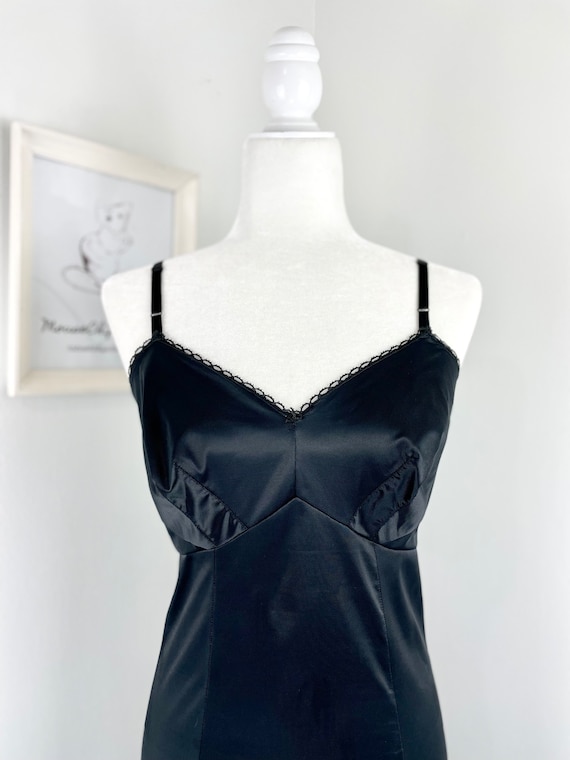 Vintage 1950s 60s bullet - Gem