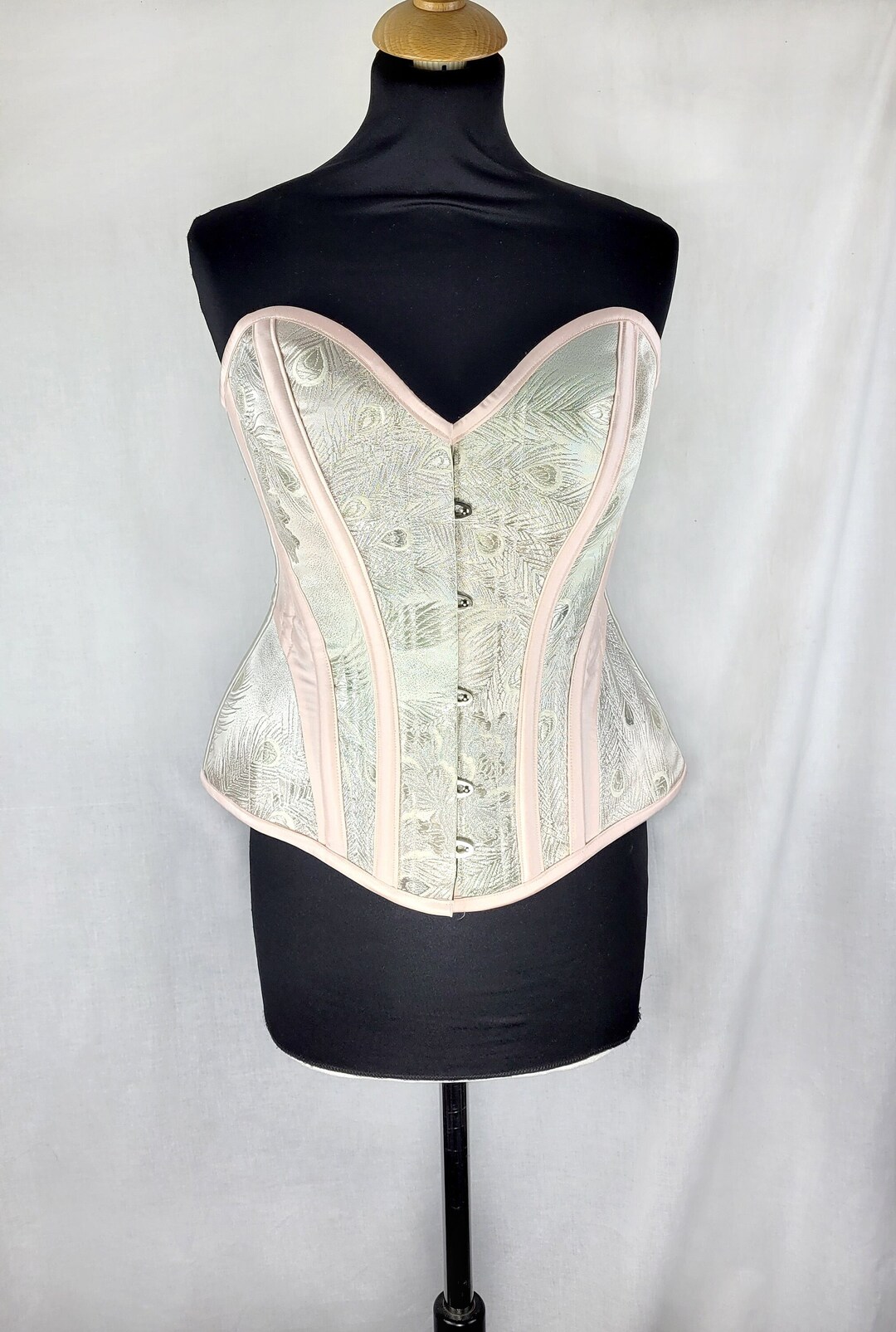 26 Inch Metallic Silver Repurposed Japanese Vintage Obi Silk Steel ...