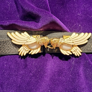 Vintage Circa 1980's Gold Coloured Love Birds With Diamantes & Enamel ...