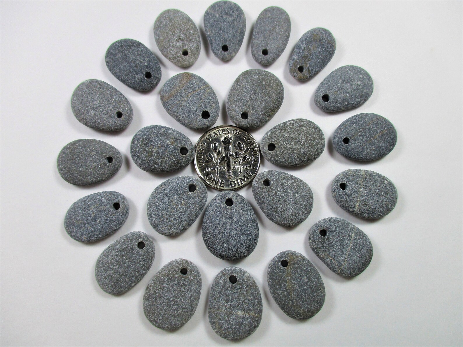 BEACH STONE 17mm Beads 23 Top Drilled Pendants Earrings Black Dark Grey ...