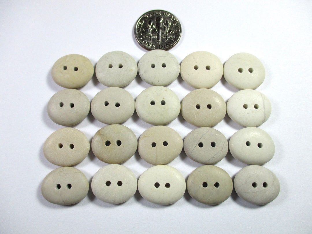BEACH STONE 15mm BUTTONS 20 Flawless Two Hole White Cream Beige Real ...