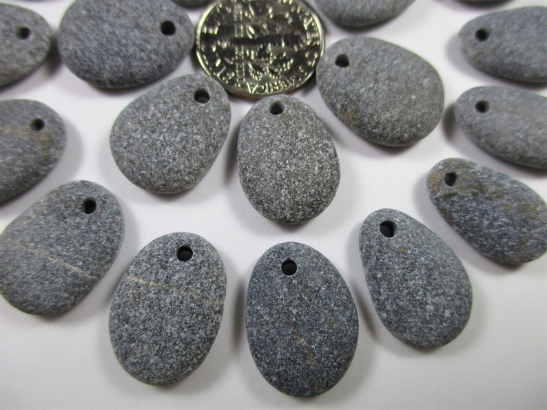 BEACH STONE 17mm Beads 23 Top Drilled Pendants Earrings Black - Etsy