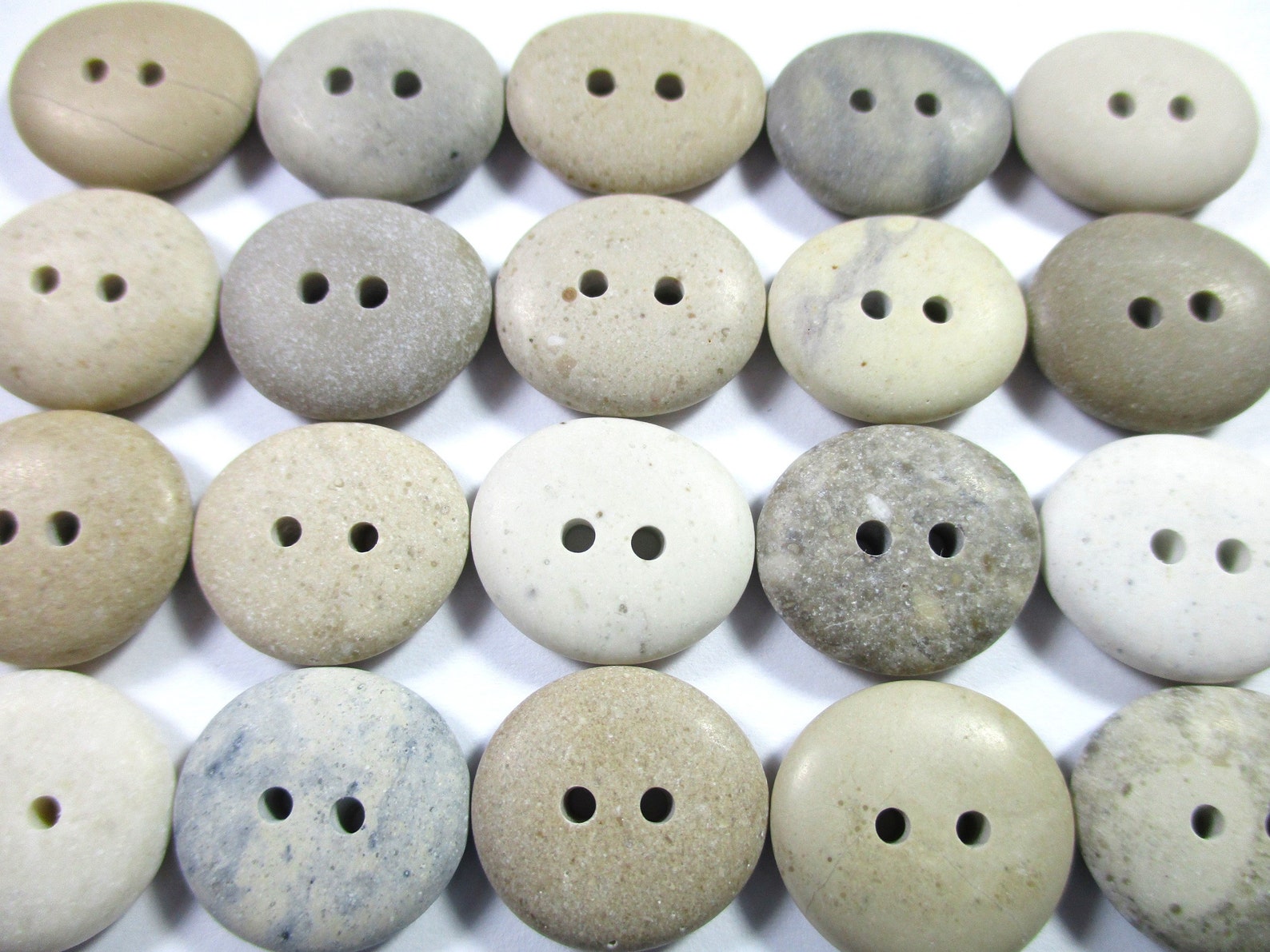 BEACH STONE 15mm BUTTONS 20 Flawless Two Hole White Brown Beige Tan ...