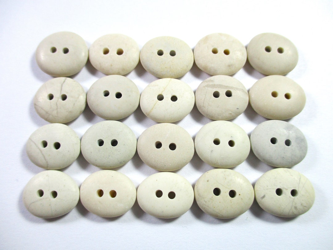 BEACH STONE 13mm BUTTONS 20 Flawless Two Hole off White Cream Real Surf ...