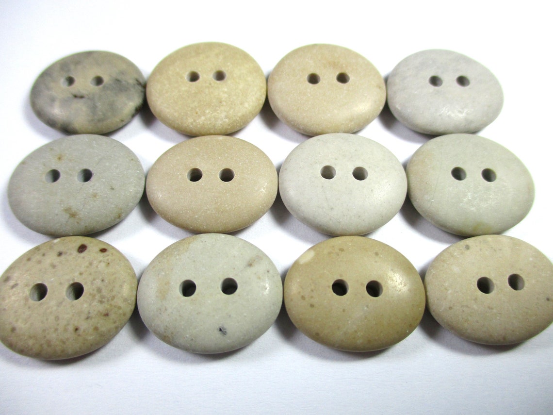 BEACH STONE 16mm BUTTONS 12 Flawless Two Hole Beige Grey Brown Real ...