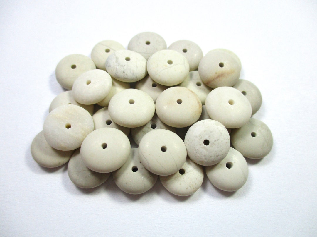 BEACH STONE BEADS 10mm Center Drilled 30 Flawless Round Flat White ...