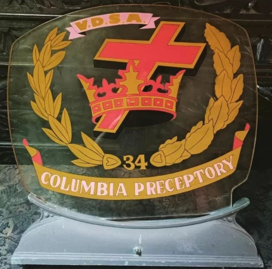 Large Knight's Templar Lighted Sign. Very Heavy and Comes With Its Own ...