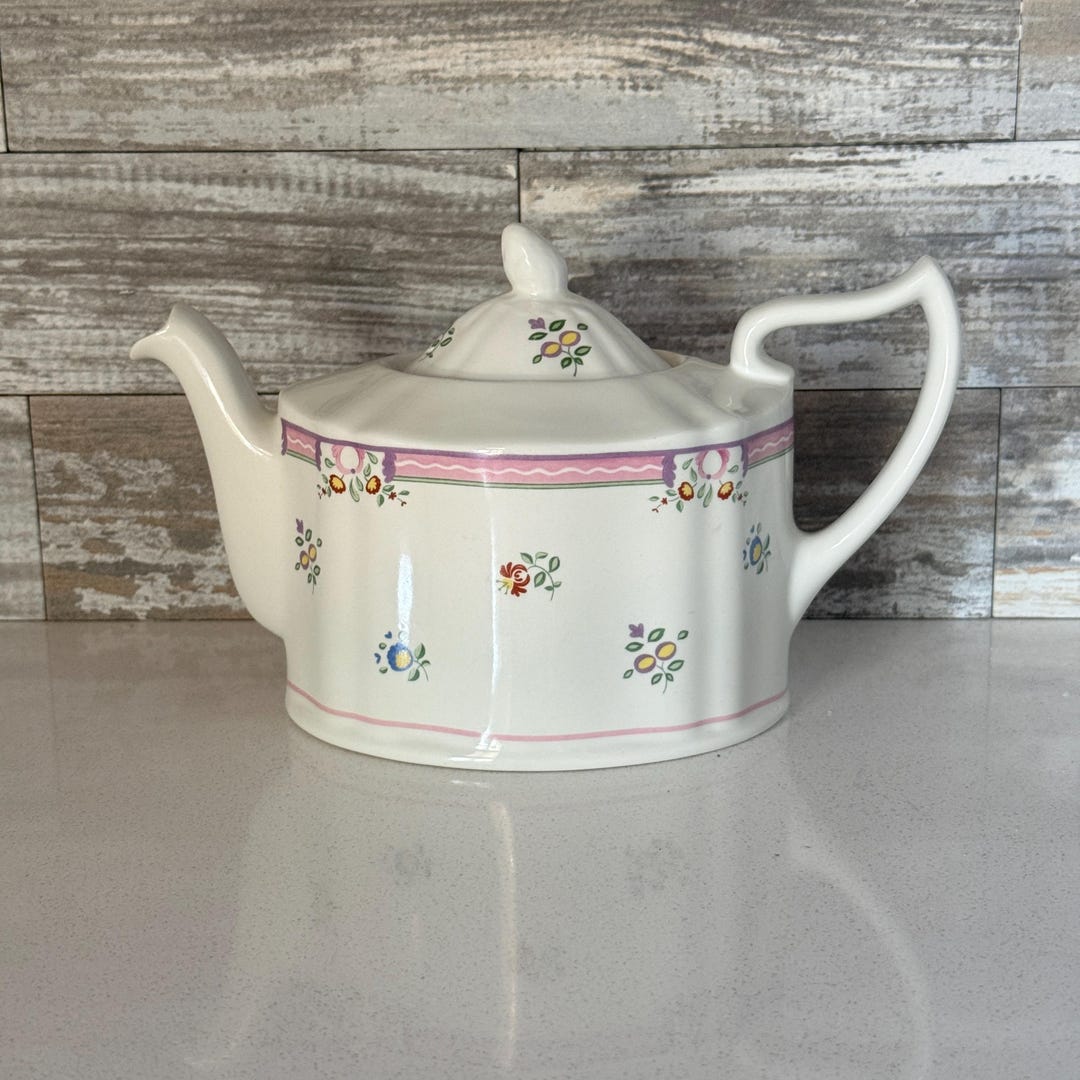 Laura Ashley "alice" Teapot 1980s Made in England - Etsy