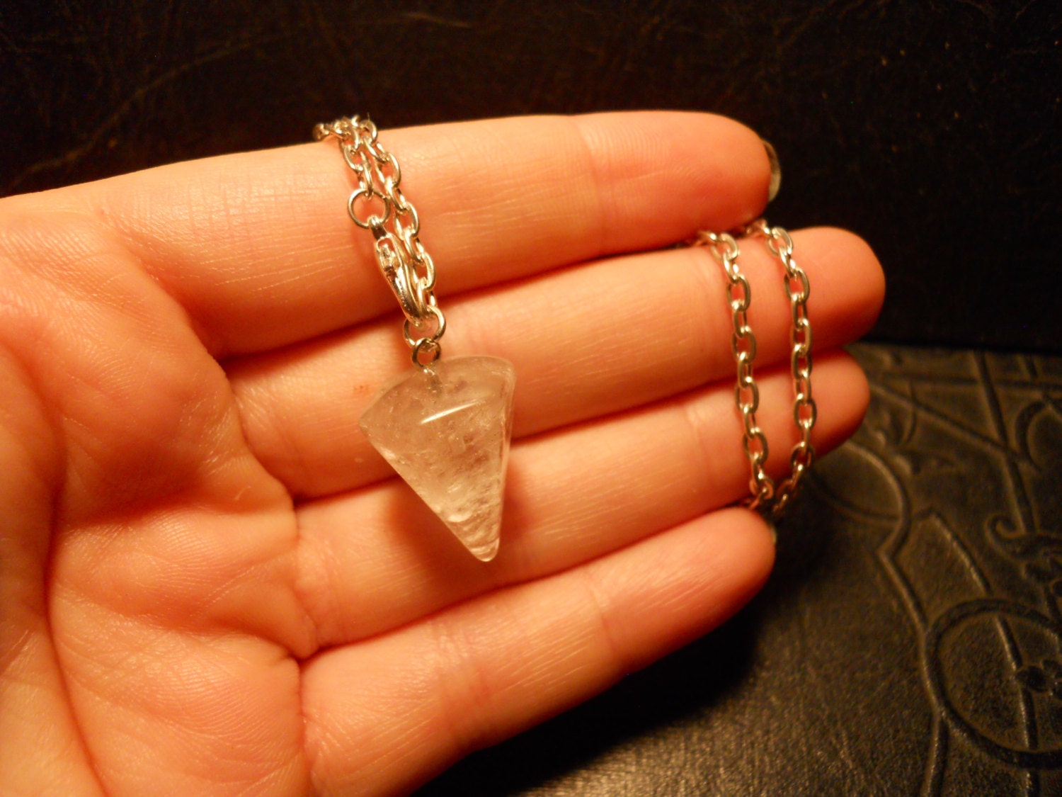 Clear Quartz Point Divination Dowsing Pendulum Necklace Fortune Teller ...