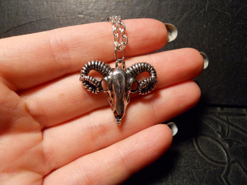 Tiny Ram Skull Goat Head Big Horn Aries Astrological Fire Sign - Etsy