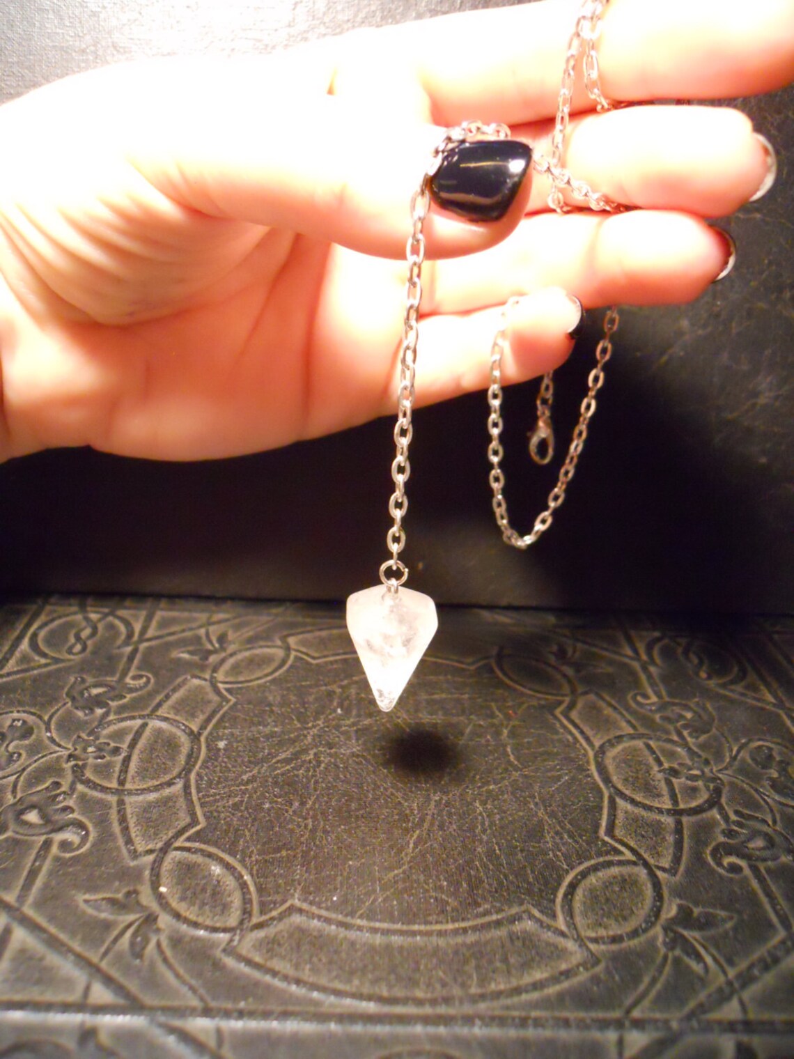 Clear Quartz Point Divination Dowsing Pendulum Necklace Fortune Teller ...