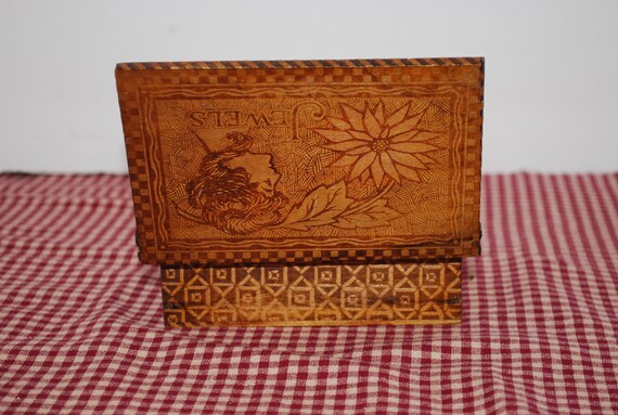 Hand Crafted Wood Pyrography Box Jewelry Storage Box - Gem