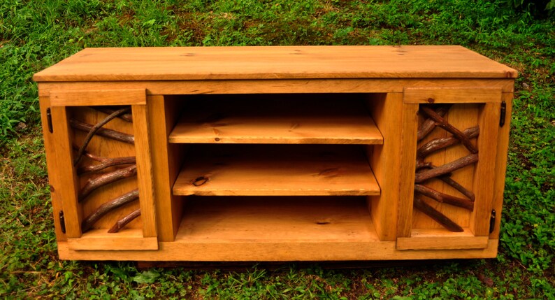 Rustic Wood Media TV Console Sideboard Table With Mountain Laurel ...