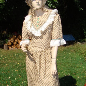 Frontier Pioneer Woman Costume W/ Bonnet Little House on Prairie Old ...