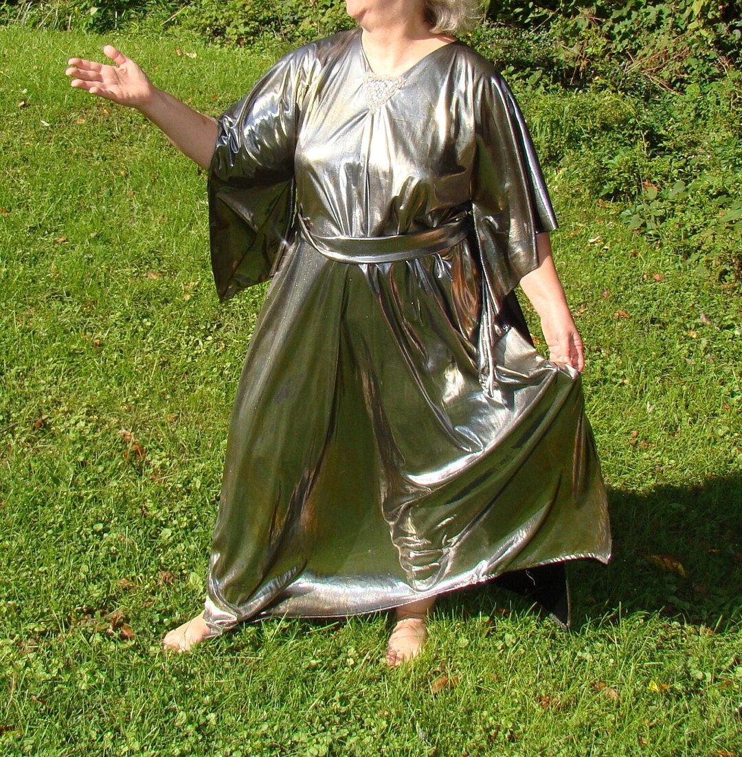 Queen or King Robe Mottled Silver & Gold Lame Wizard, Versatile, Fairy ...