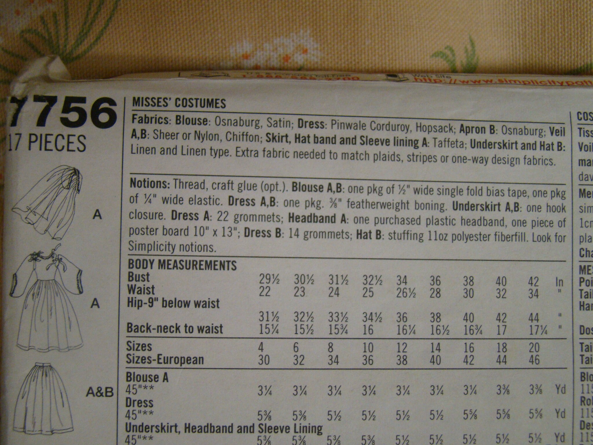 Sewing Pattern Renaissance Woman Costume Pattern Simplicity 7756 Faire ...